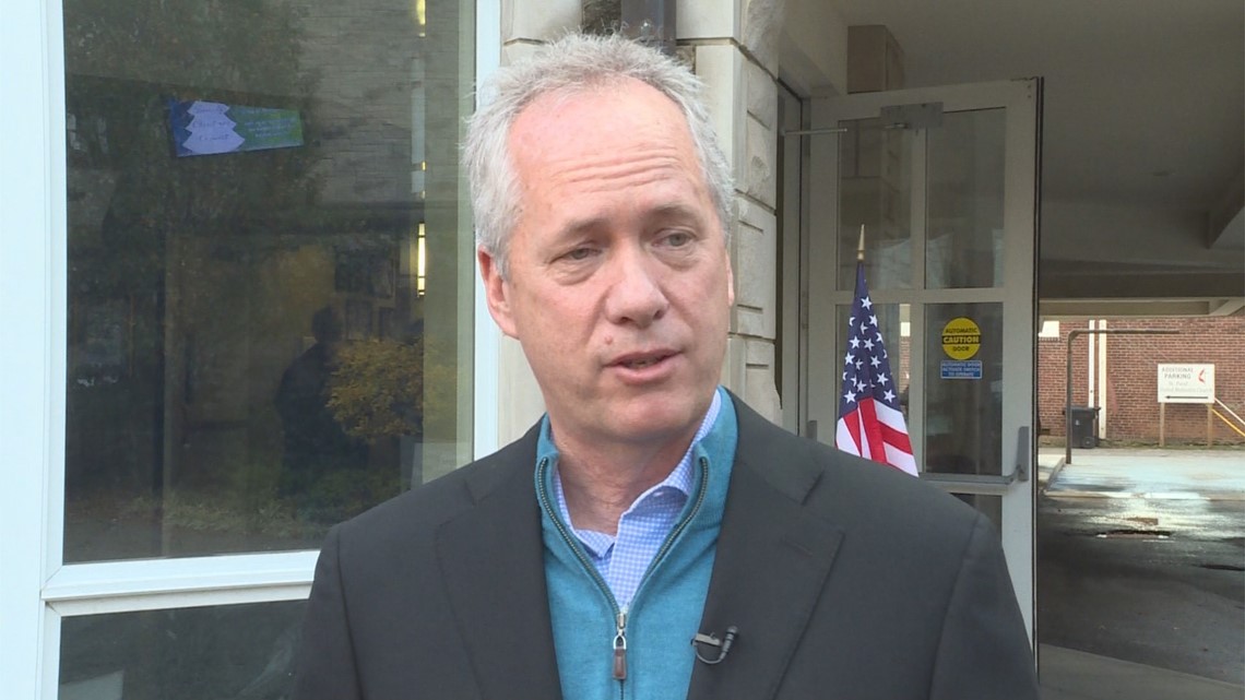 Greg Fischer wins third term as Louisville’s mayor | whas11.com