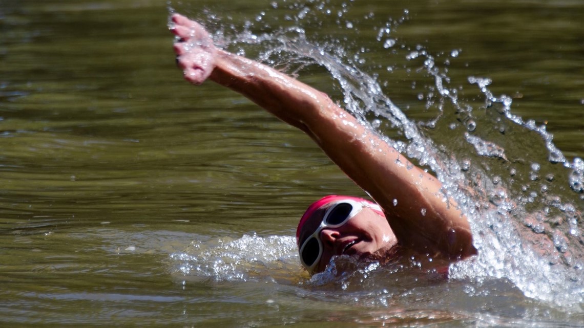 River Rats take daily plunge into Ohio River | whas11.com