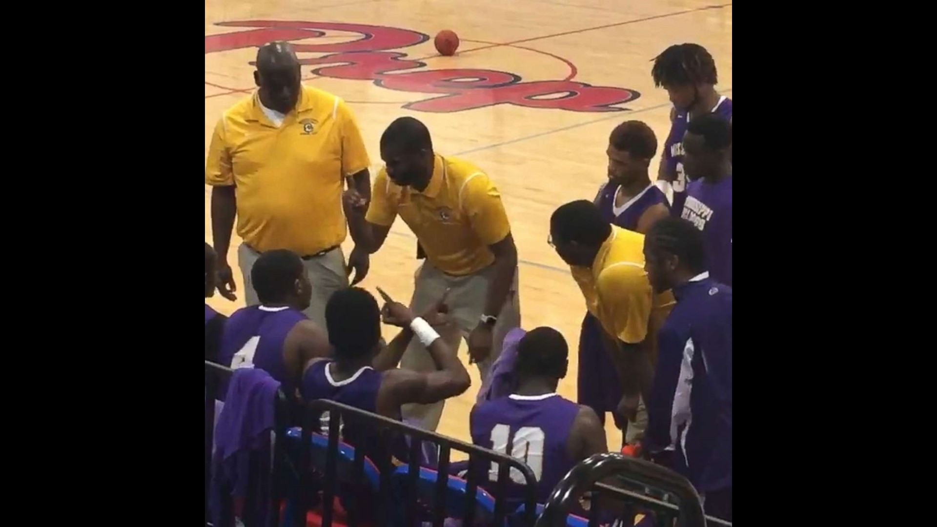 We love this coach giving an inspirational pep talk to his team in sign ...