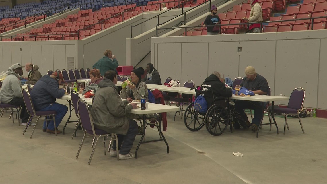 Sofia Vergara Poses Completely Nude for 'Women's Health,' Reveals Joe ...