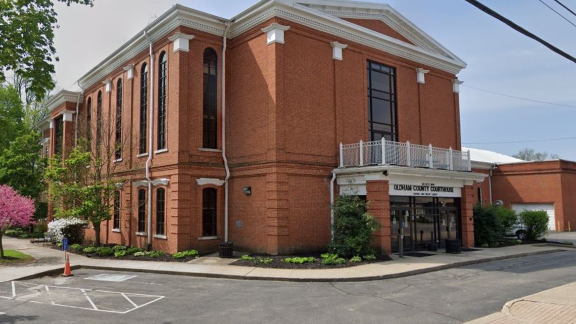 Portion of historic courthouse in Oldham County stay | whas11.com
