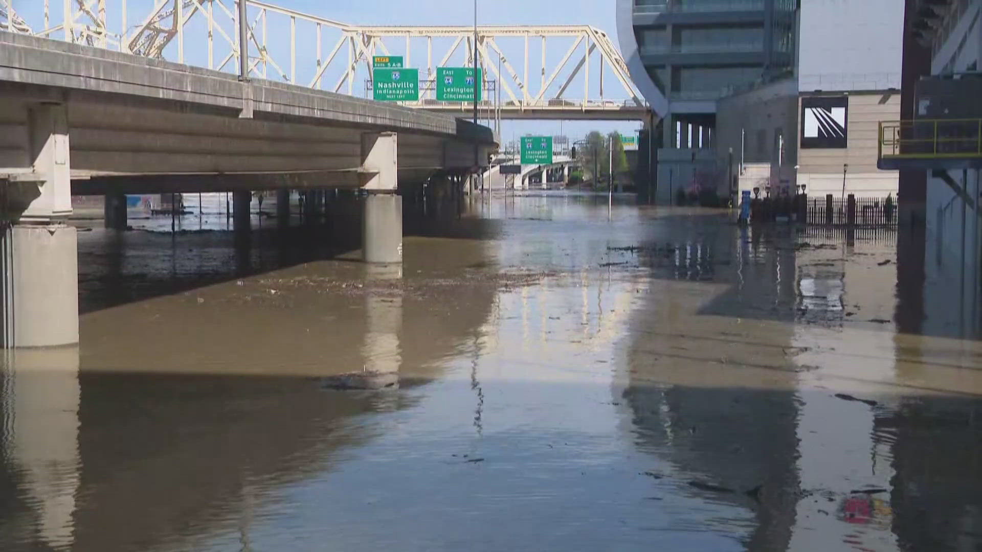 Ohio River flooding cleanup in Louisville to bring as waters recede ...