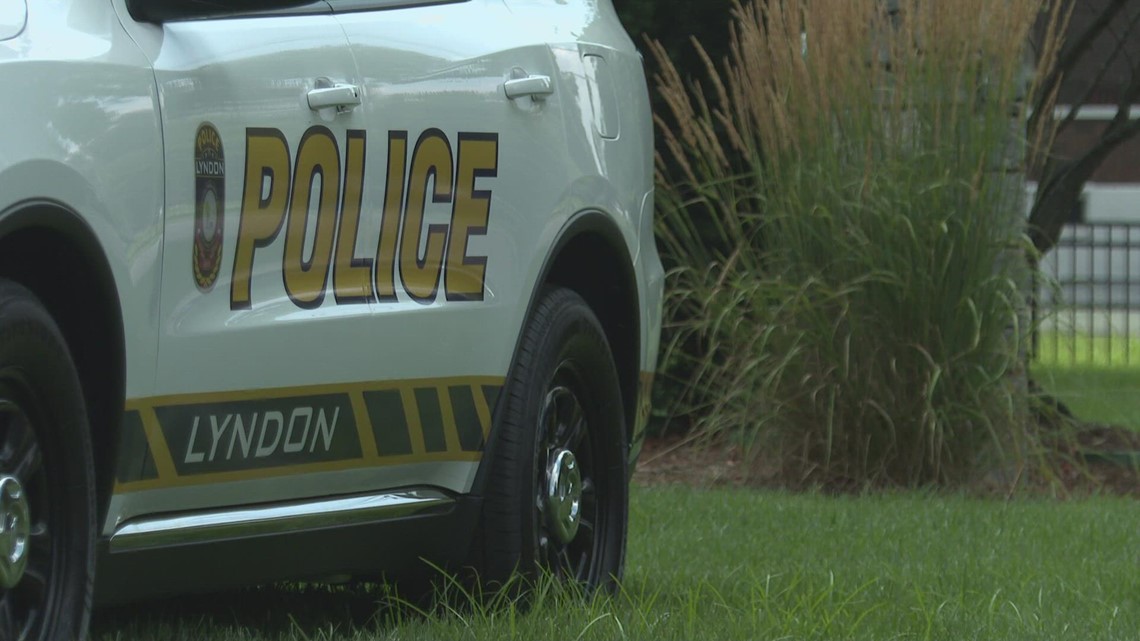 Louisville suburb launches new police department | whas11.com