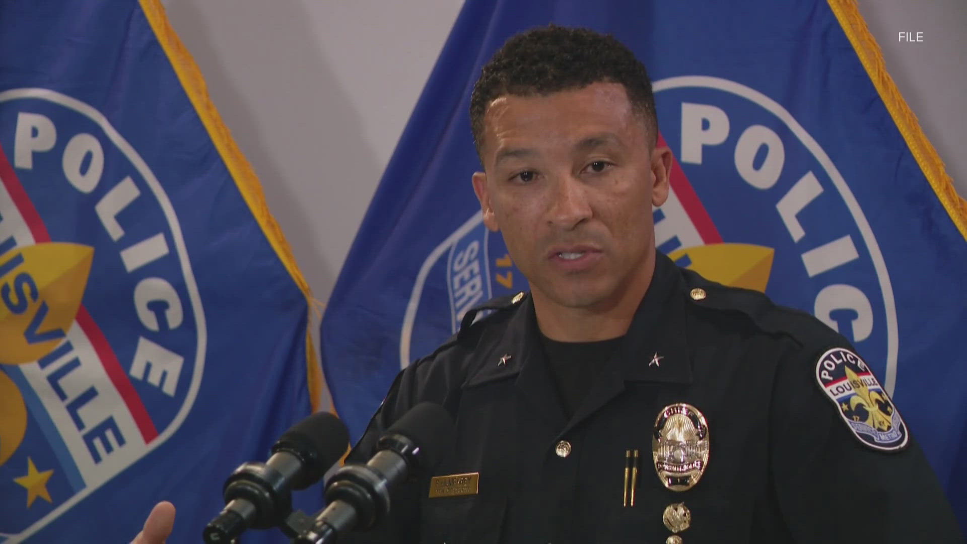 Intoxicated man arrested after entering Louisville police chief's home ...