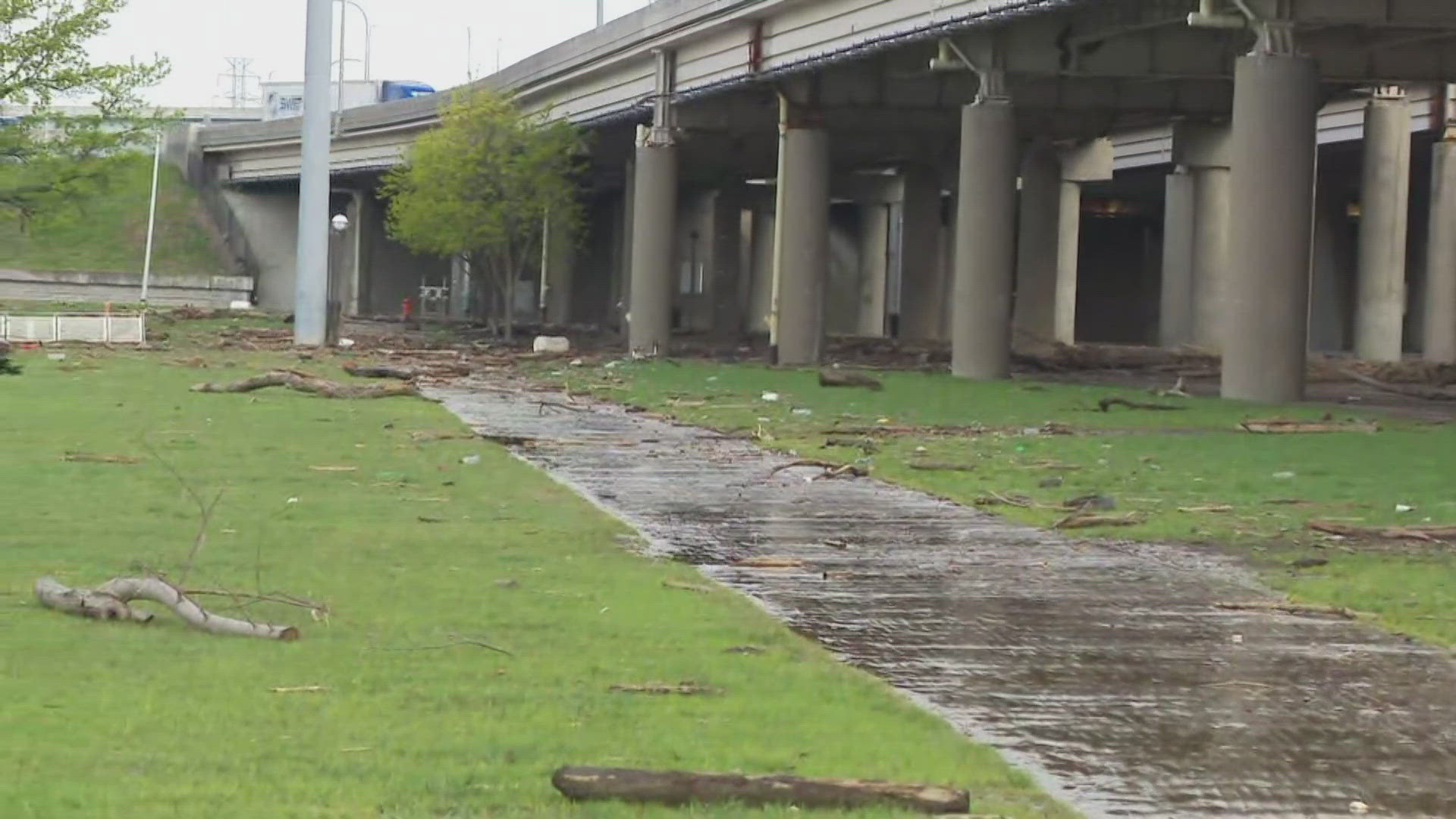 RiverLink: New toll rates for Kentuckiana bridges start in July ...