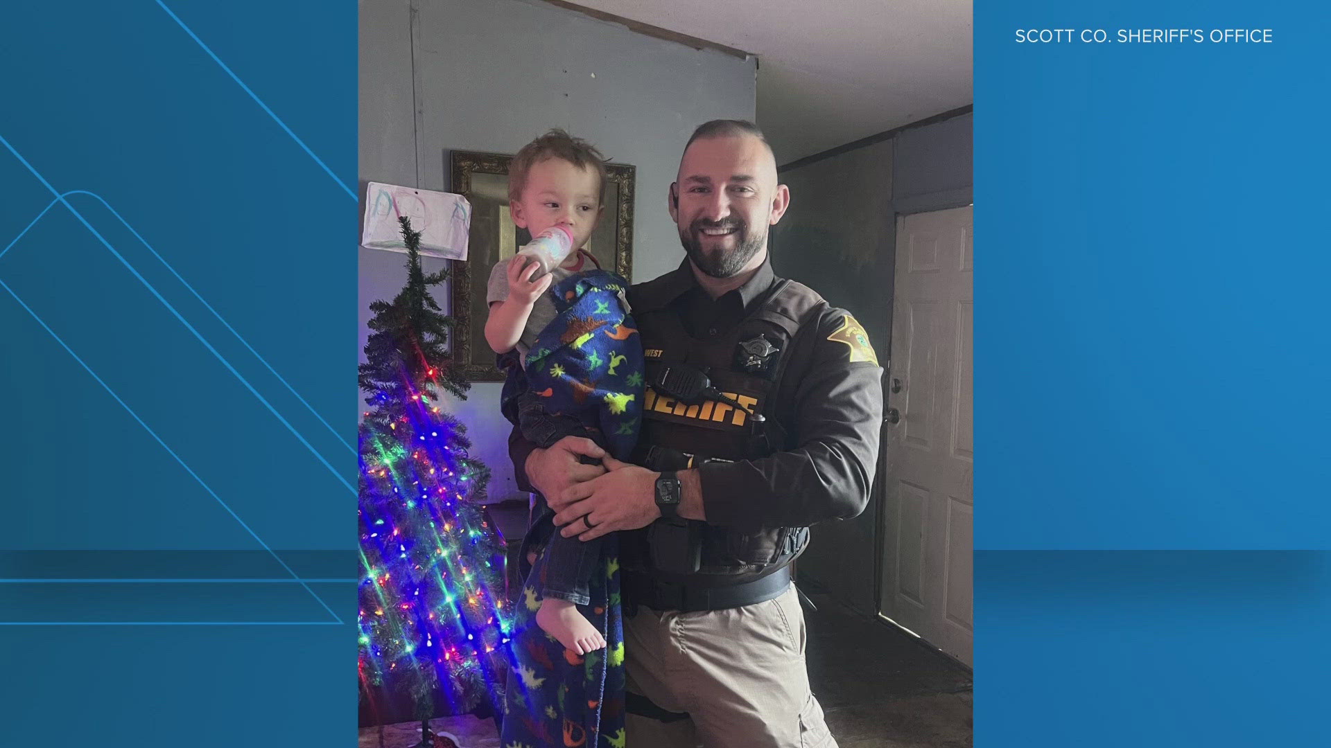 Indiana sheriff's deputy saves toddler using anti-choking device | whas11.com