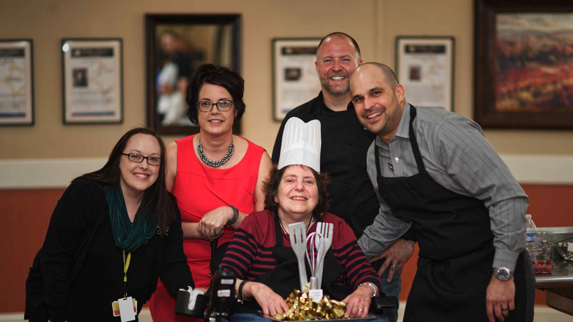 Chef and 'Chopped' champion judges local cooking competition | whas11.com