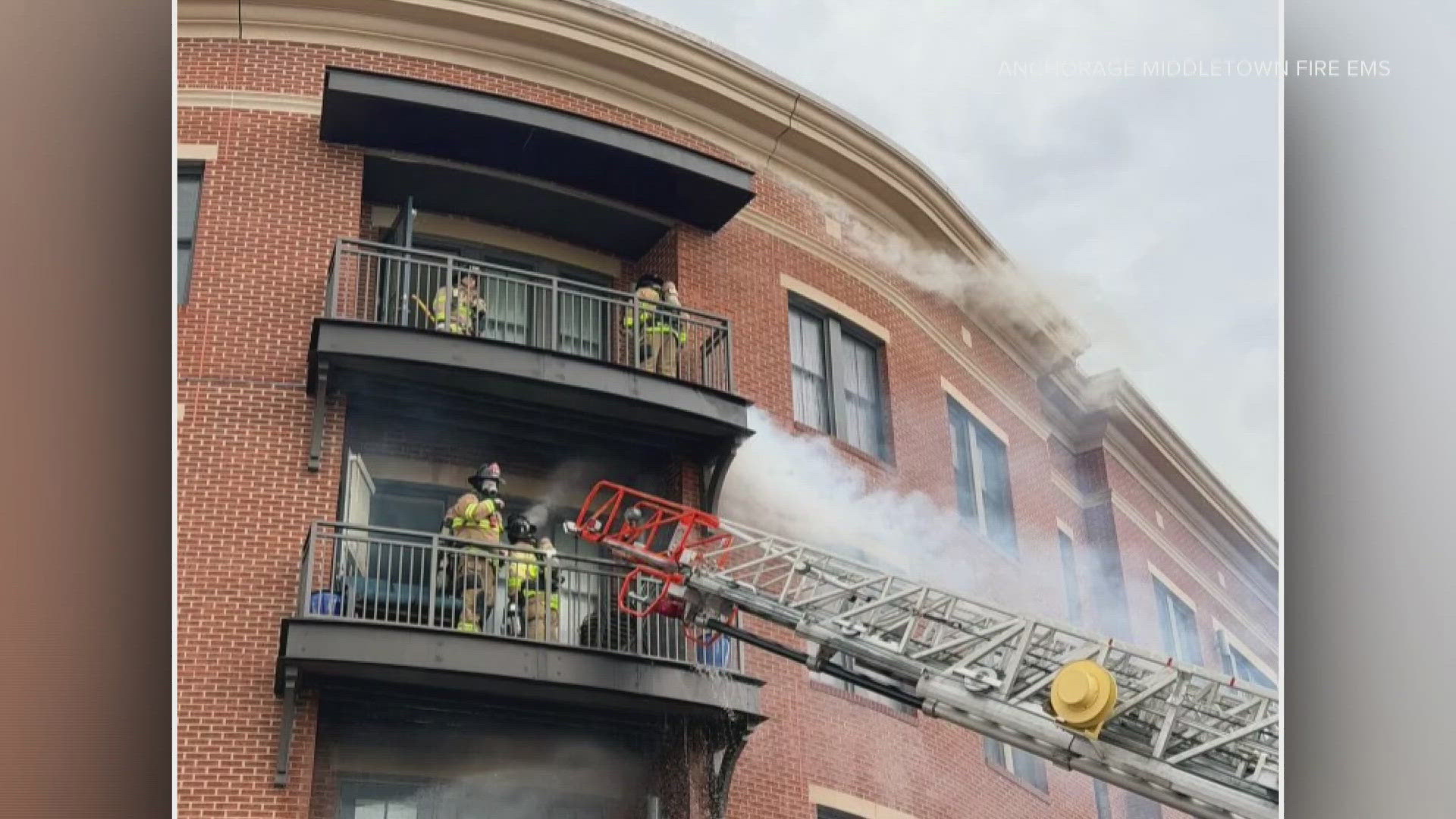 Fire at Norton Commons displaces eight and closes business | whas11.com