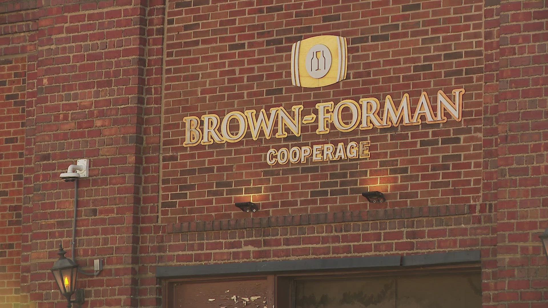 Experts believe Louisville's bourbon tourism will survive industry's ...
