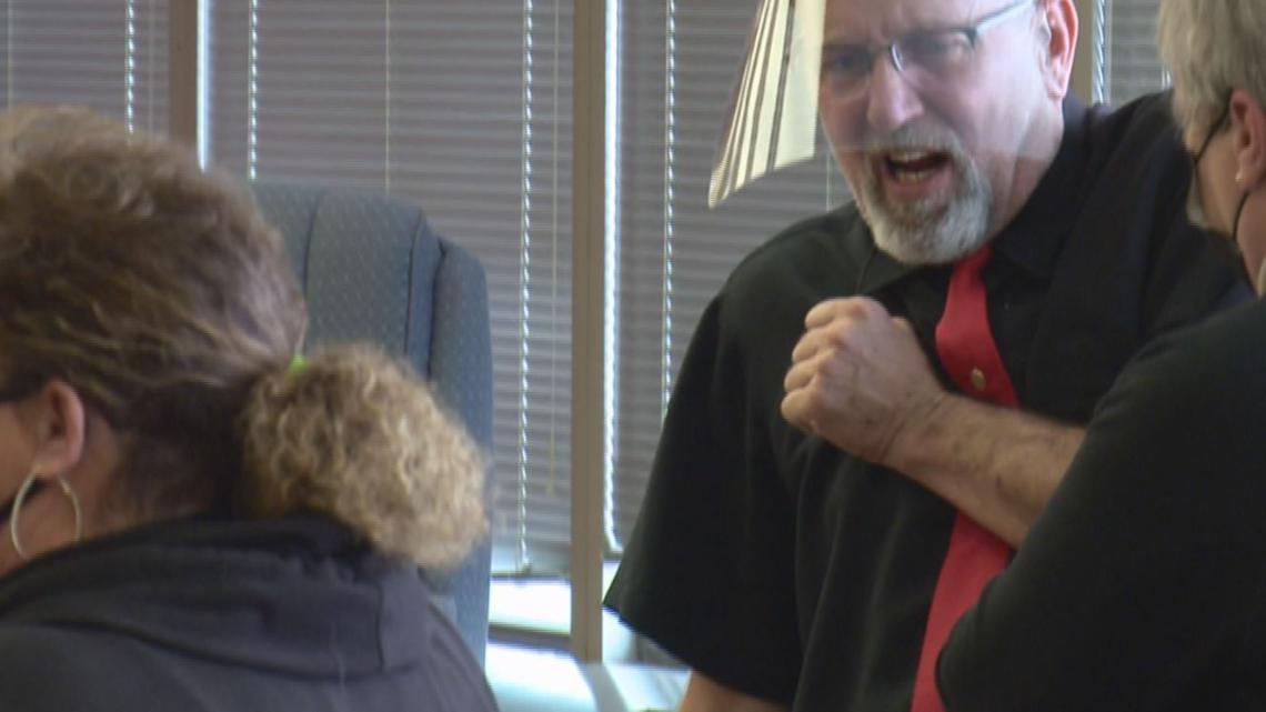 Wildlife in Need's Tim Stark collapses during hearing | whas11.com