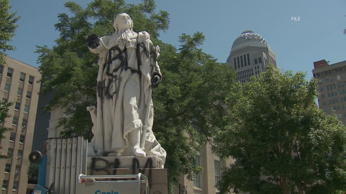 Public Art Chair quits over debate on restoring King Louis XVI statue ...