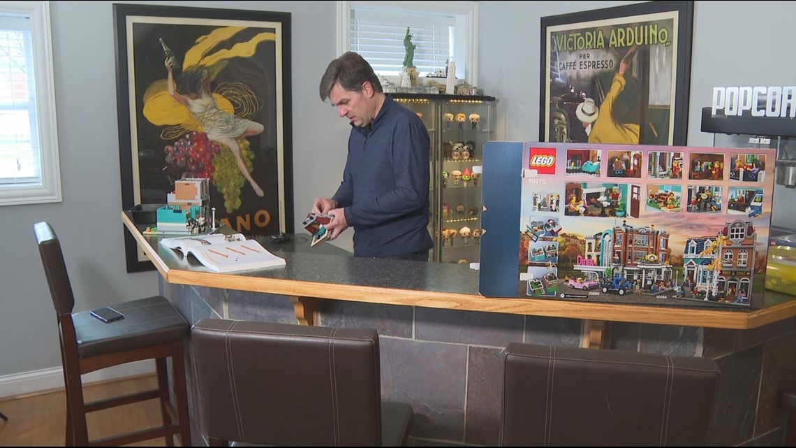 Louisville man builds LEGO legacy in the comfort of his own home ...