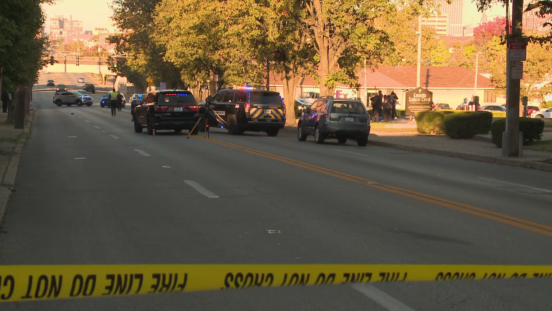 Pedestrian dead after being hit by car on East Broadway | whas11.com