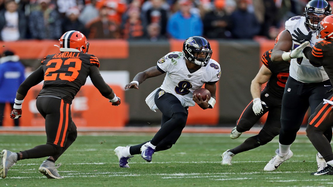Ravens win 11th straight, clinch top seed in AFC playoffs | whas11.com