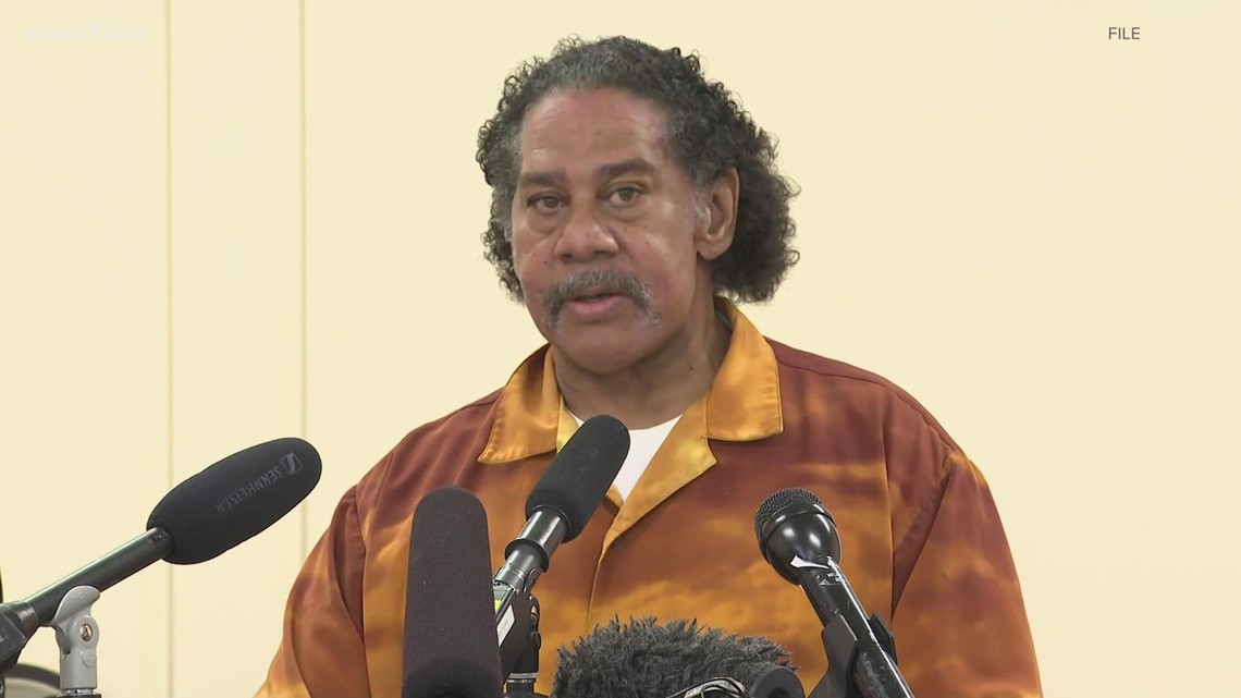 Kentucky Representative Reginald Meeks from district 42 announced his ...