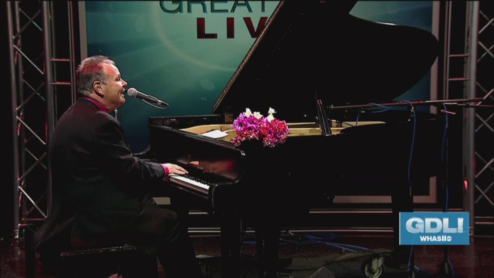 Jeff Rehmet sets the mood for Valentine's Day | whas11.com