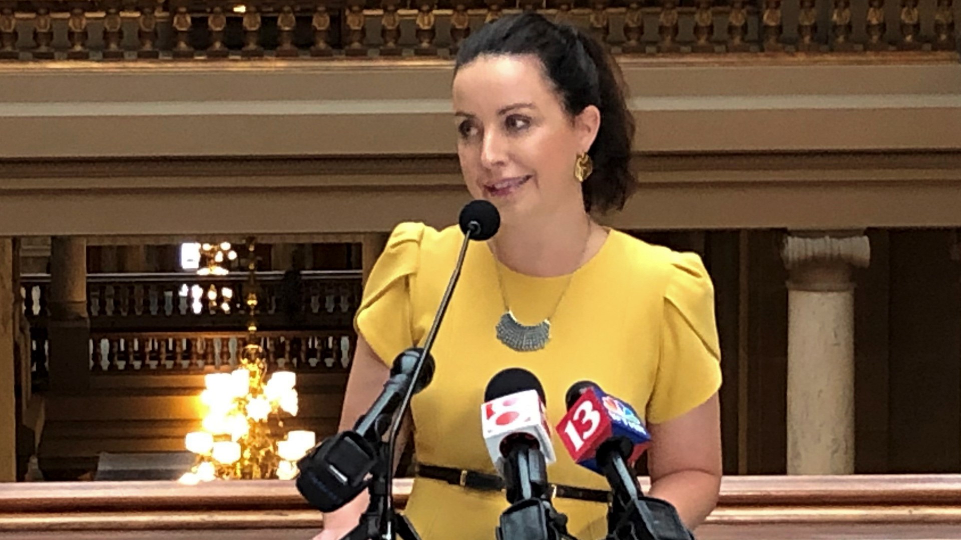 Here's what you need to know about how to vote in Indiana | whas11.com