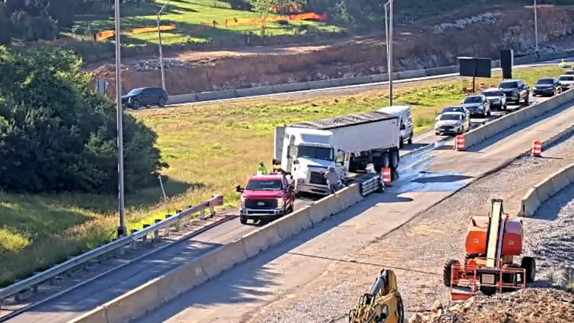 East Louisville interstate ramp reopens hours after semi crash | whas11.com