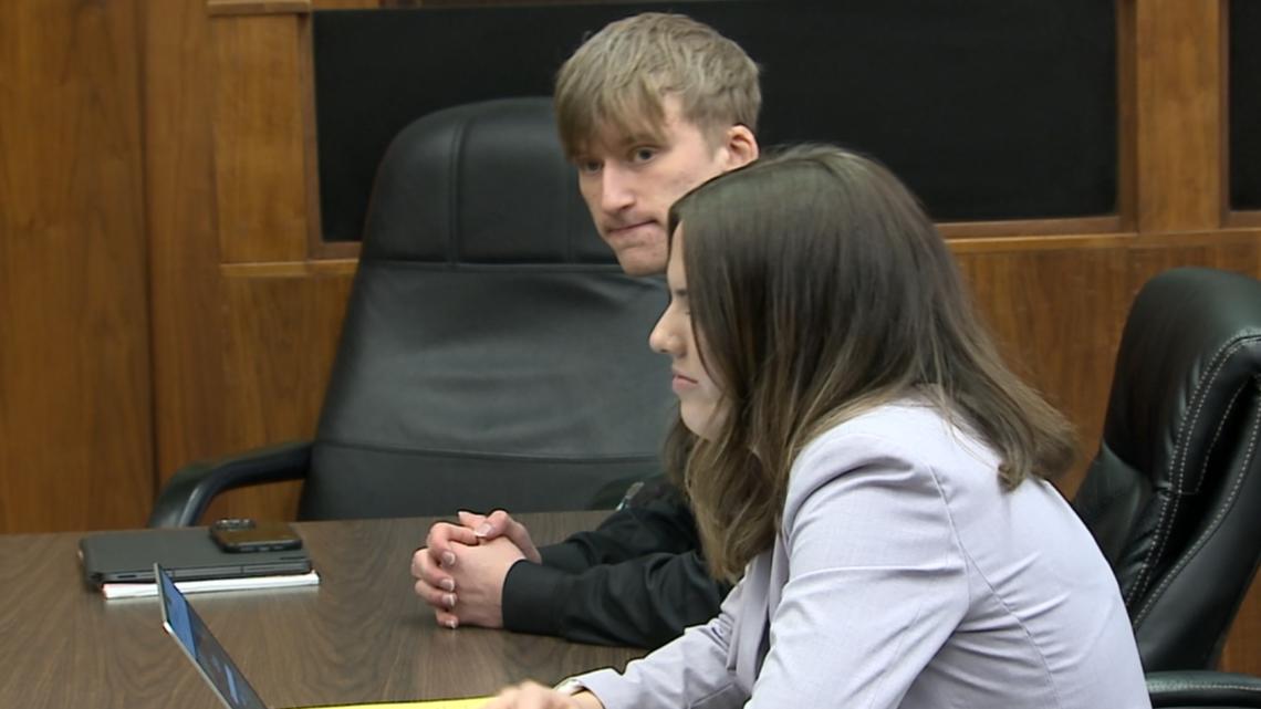 Indiana teacher faces charges for inappropriate conduct | whas11.com