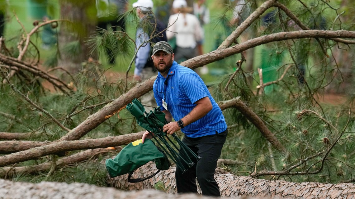PHOTOS | Tree falls at Masters Tournament in Georgia | whas11.com
