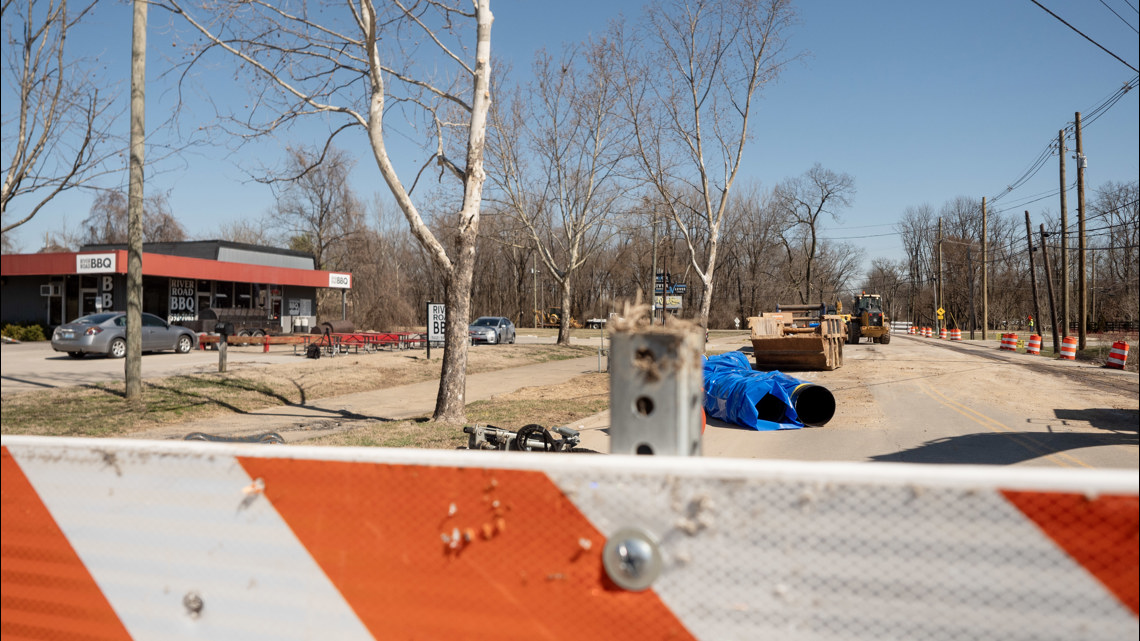 Louisville businesses remain open amid River Road closure | whas11.com