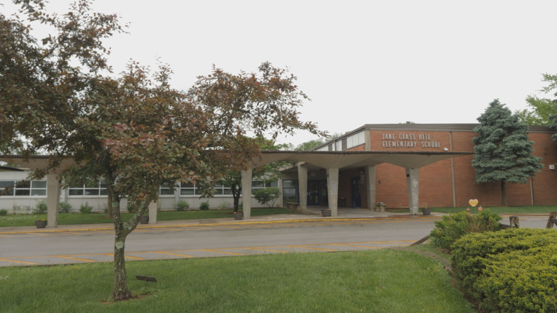 Parents still concerned with possible JCPS start times | whas11.com