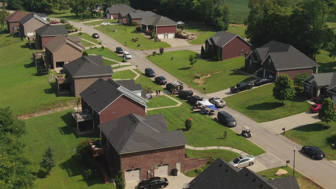 Crystal Rogers Investigation Fbi Search In Bardstown Neighborhood
