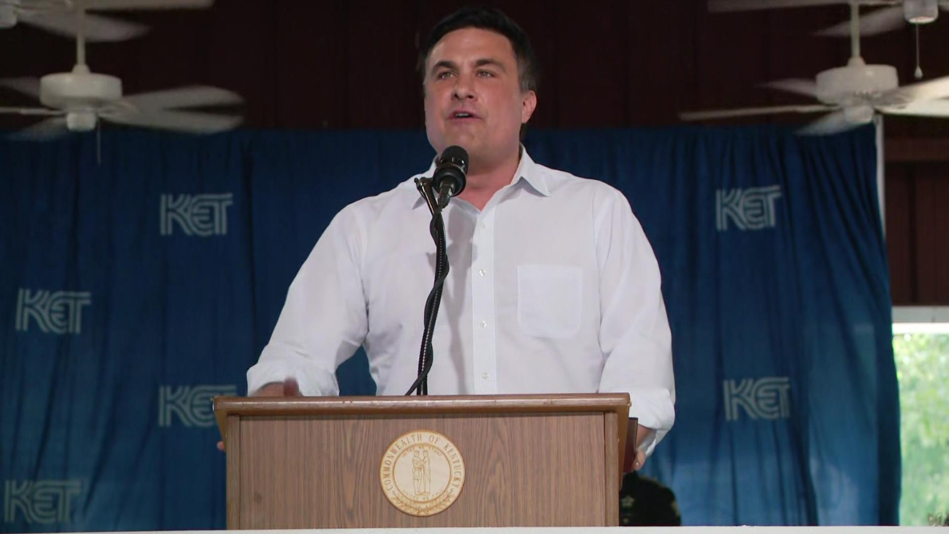 Cameron, Morris, Barr battle at Fancy Farm picnic | whas11.com