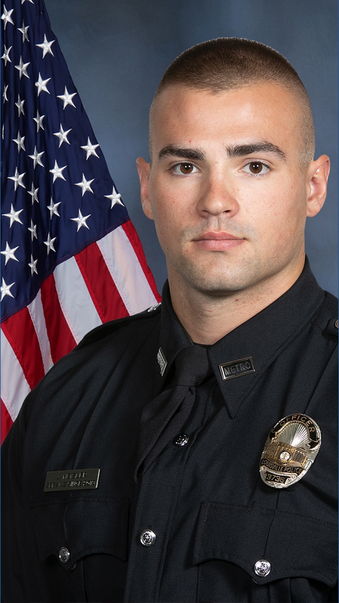 Louisville police officer who shot armed suspect in Russell ...