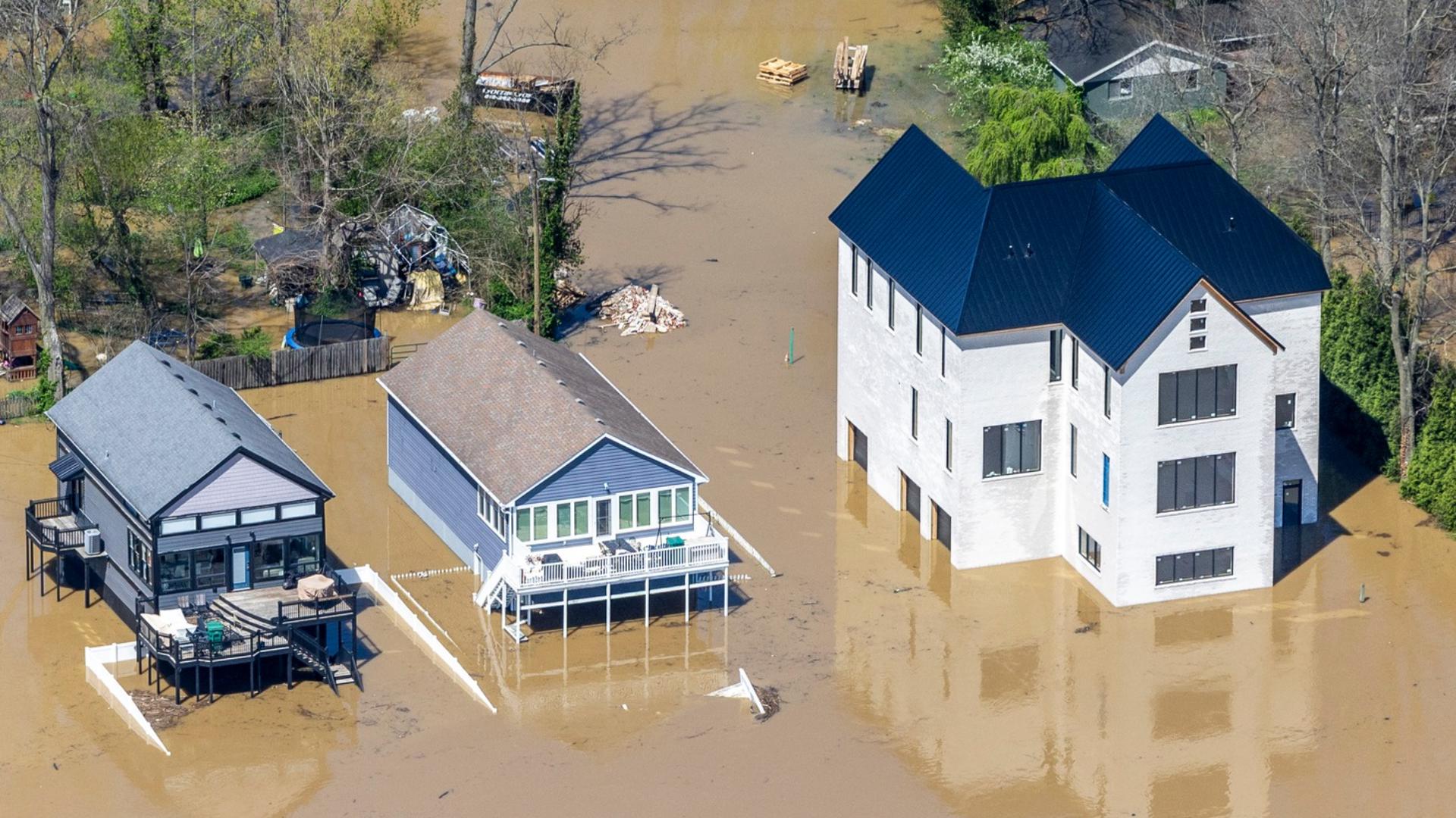 PHOTOS: LMPD shares aerial images of Ohio River flooding | whas11.com