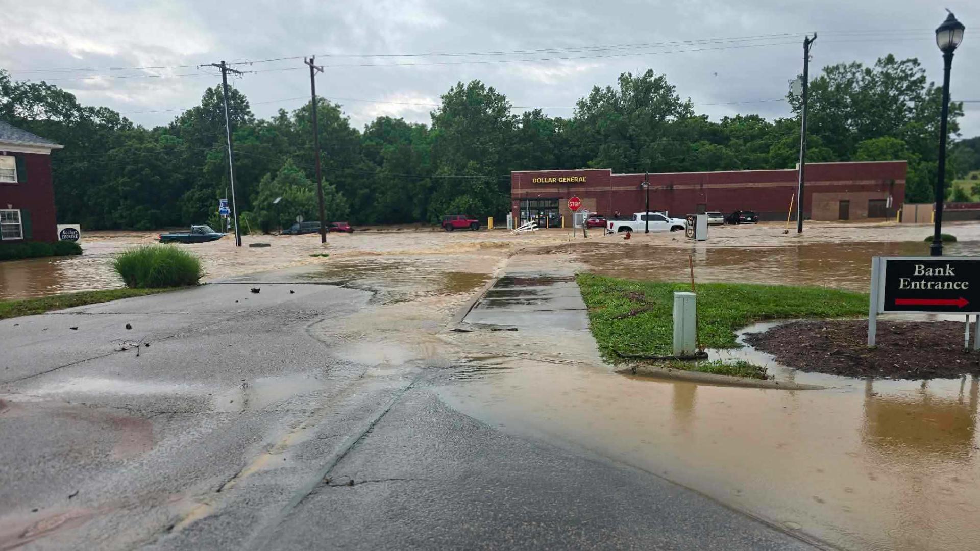 PHOTOS: Extreme flooding and heavy rainfall in Lanesville, Indiana ...
