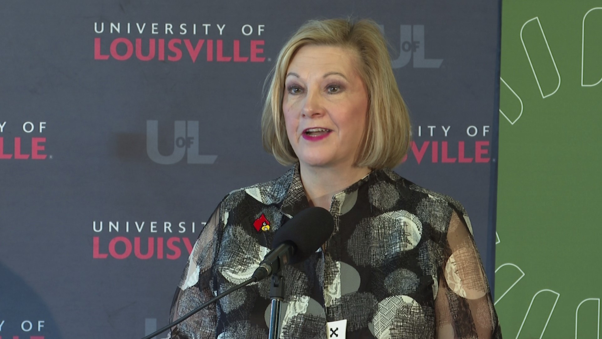 Former UofL interim president heads to Ohio University | whas11.com
