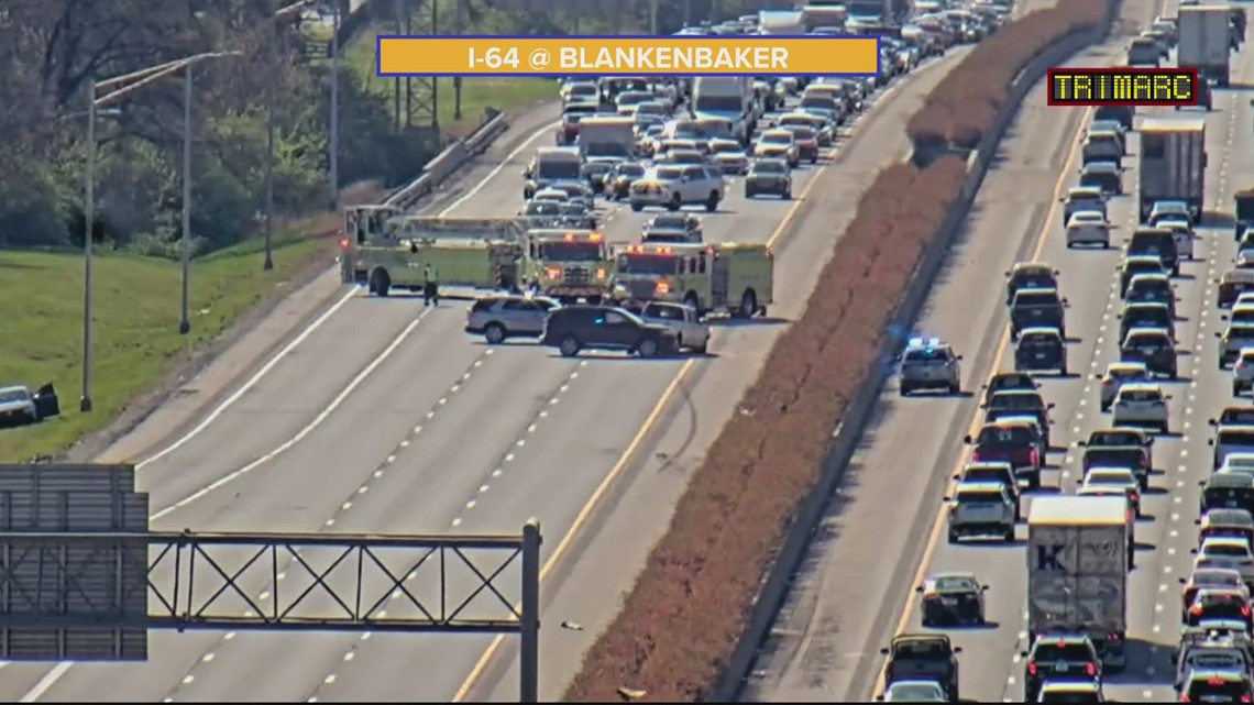 East Louisville crash causing traffic delays on I-64; What we know | whas11.com