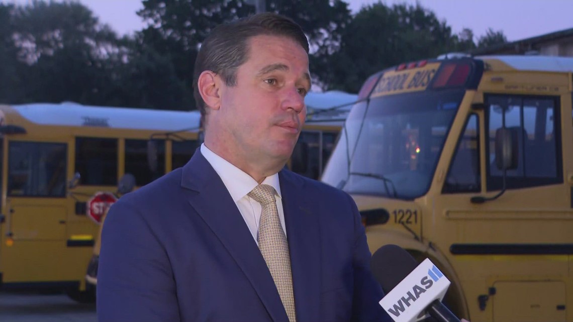 JCPS Superintendent Marty Pollio speaks on start time, bus route ...