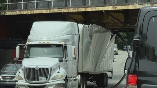 More than 30 signs warning vehicles of Louisville can opener, KYTC says ...