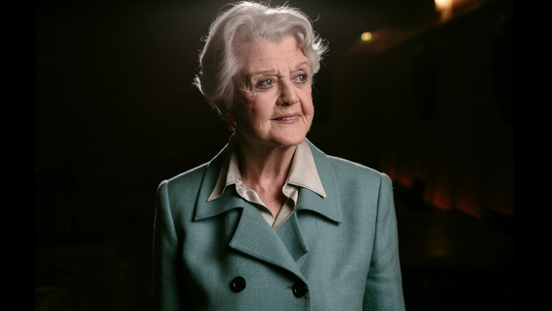 Angela Lansbury, beloved star of 'Murder She Wrote,' dies at 96 ...