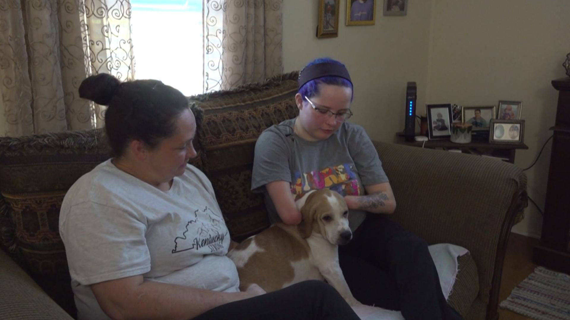 Kentucky woman born without limbs learning to drive | whas11.com