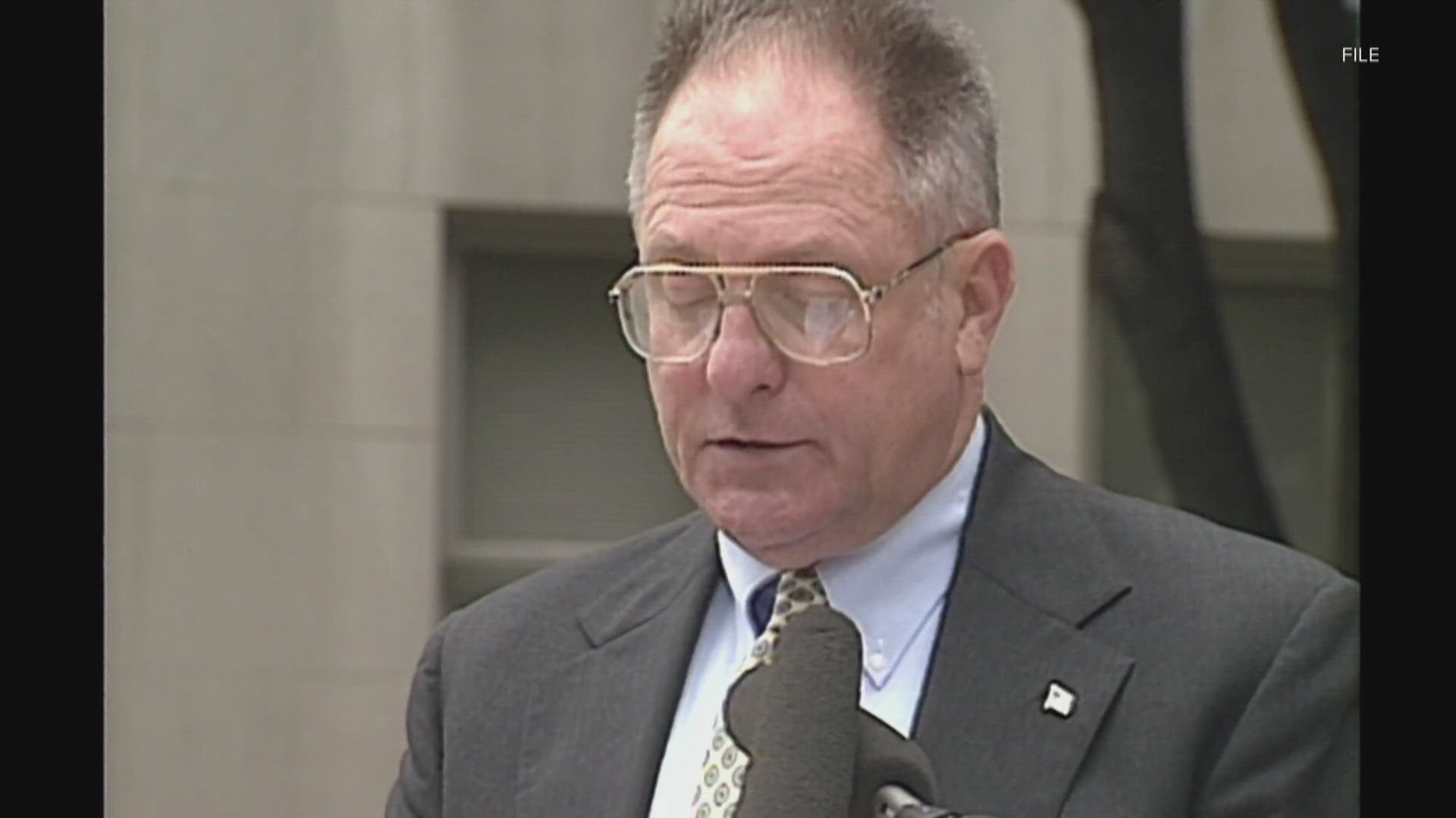 Jefferson County Sheriff John Aubrey dies at 86 | whas11.com