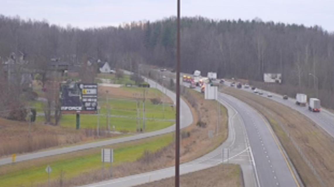 I-65 North reopens after semi crash in Scott County | whas11.com