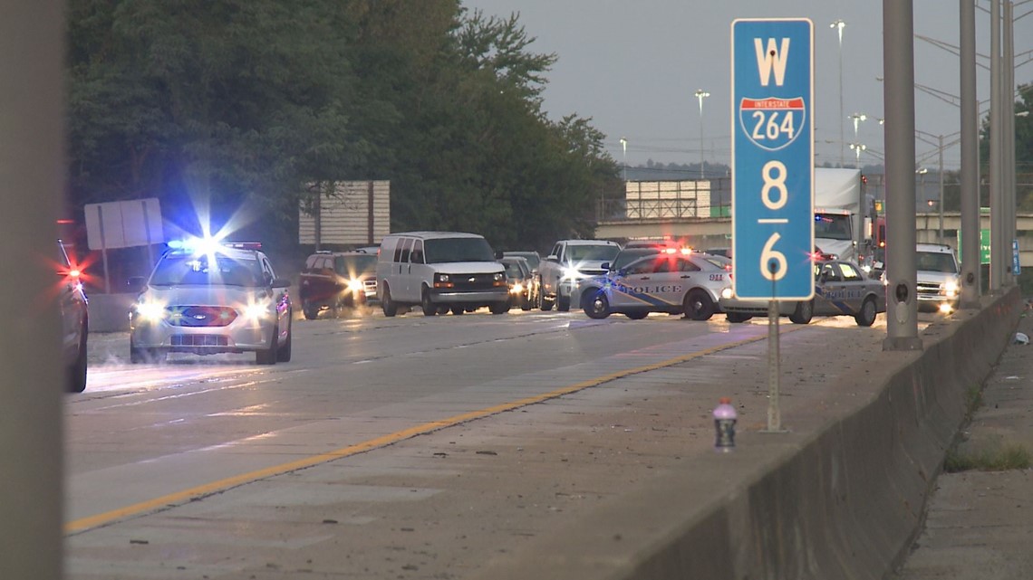 Shooting on Watterson Expressway; 1 man dead | whas11.com