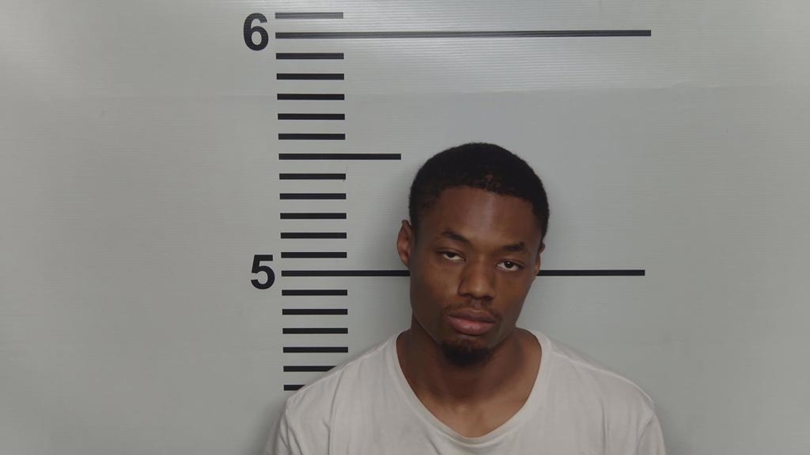 Father arrested after 5-year-old dies in Louisville home | whas11.com