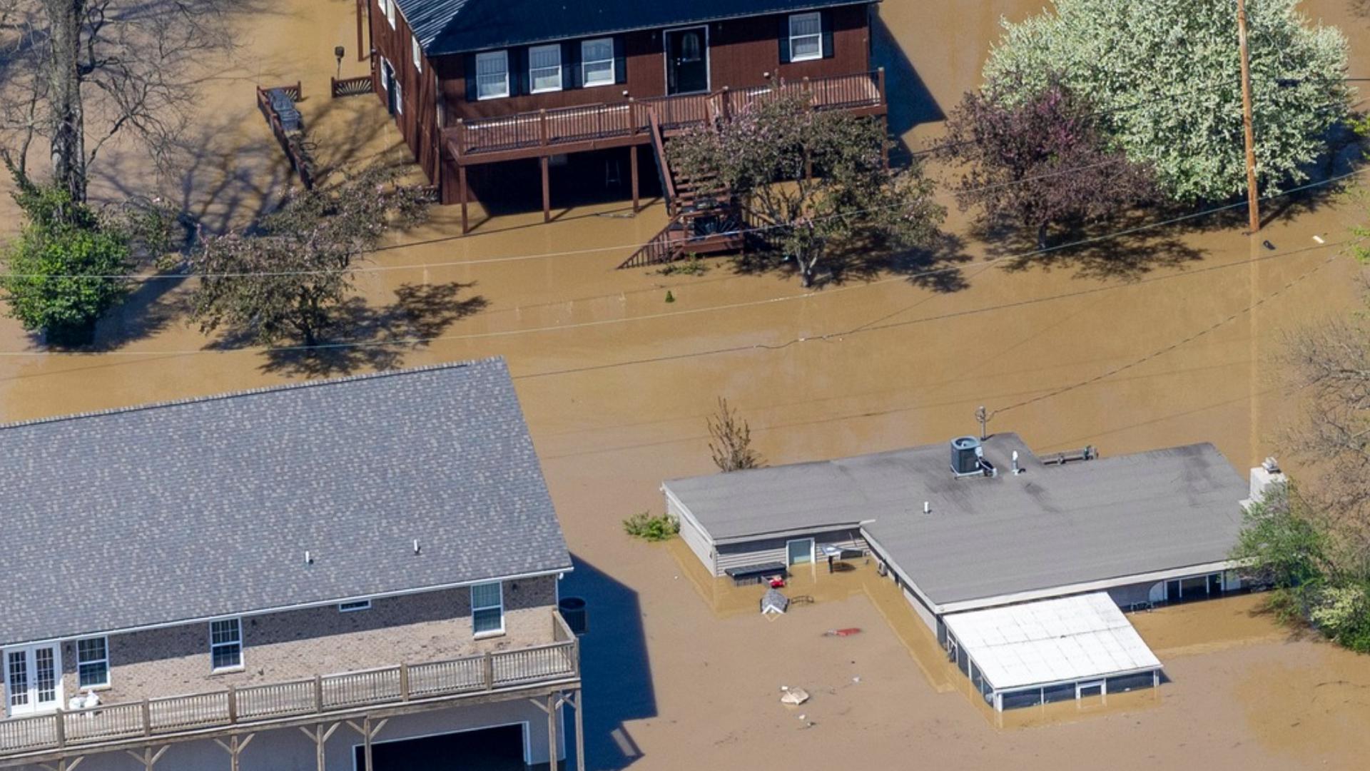 PHOTOS: LMPD shares aerial images of Ohio River flooding | whas11.com