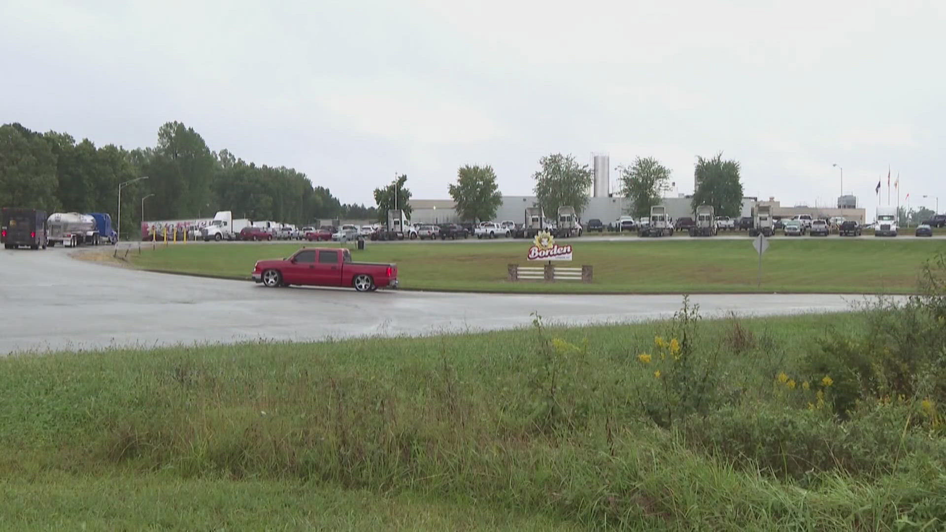 Workers injured in chemical barrel explosion at Kentucky dairy plant ...