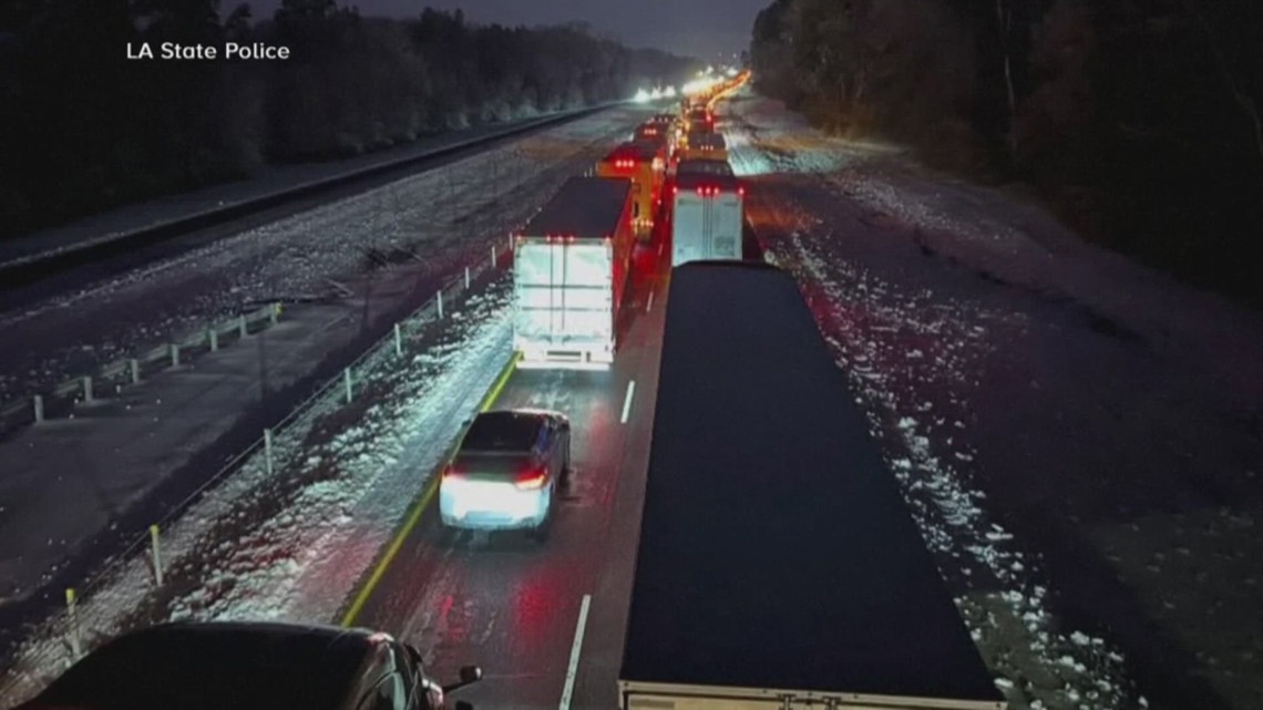 Historic winter storm leaves 40+ dead, thousands without power | whas11.com