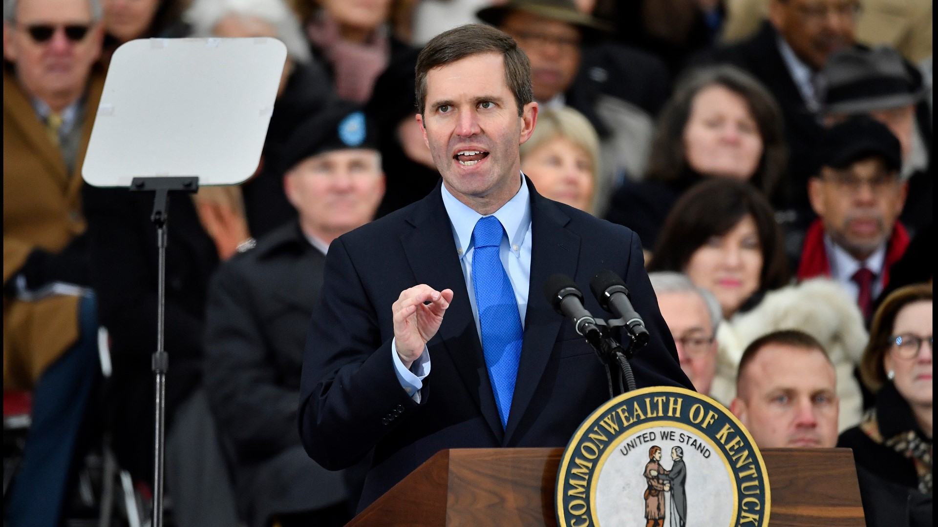 Beshear sworn in as Kentucky governor | whas11.com