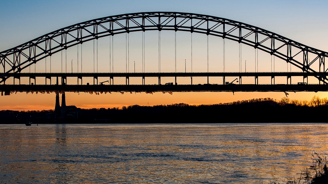 Sherman Minton Bridge Project | Upper deck westbound lane reopens ...