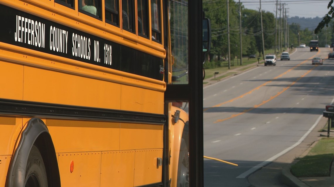 JCPS families finalize personal transportation plans | whas11.com
