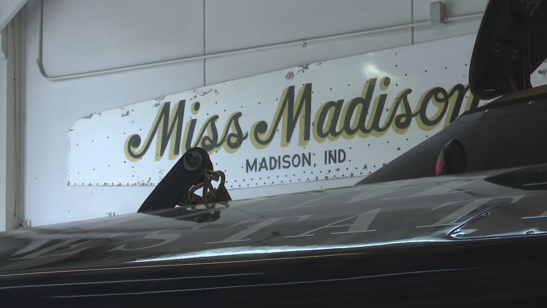 Race boats sold without southern Indiana city's approval | whas11.com