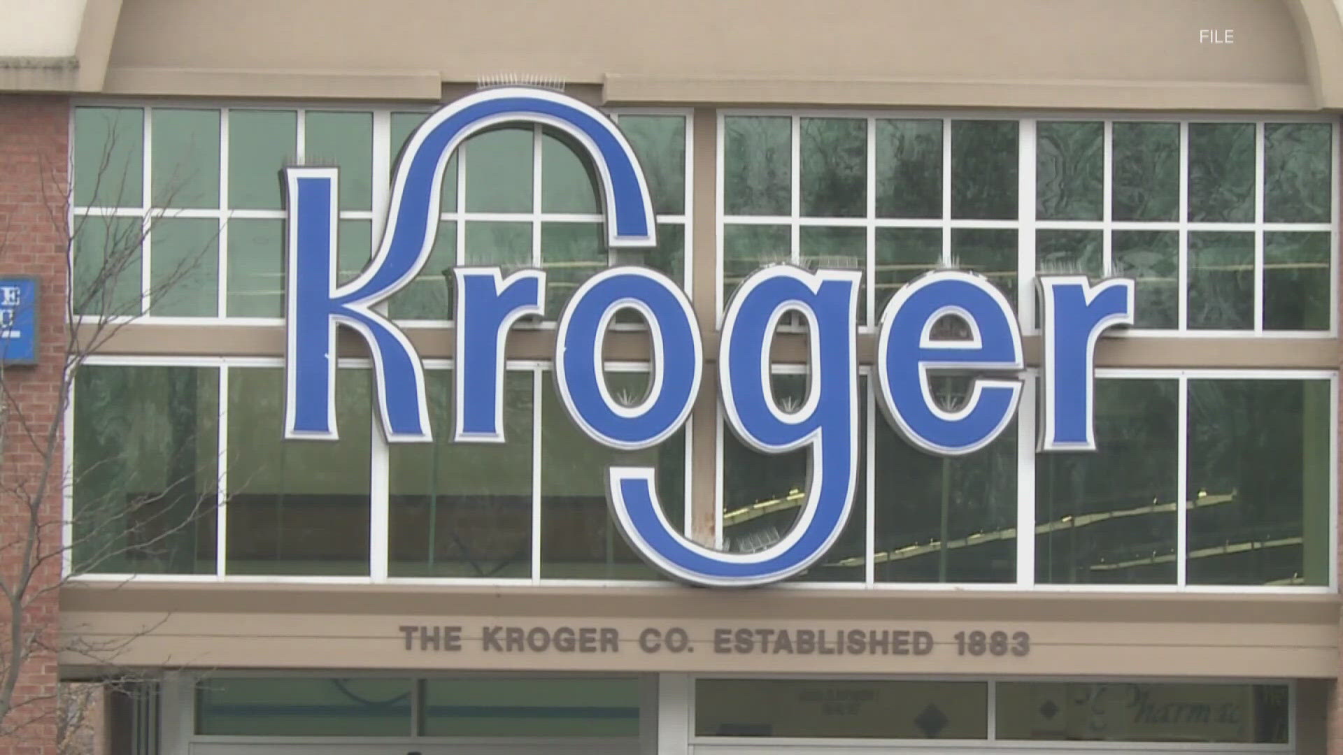 Four Chinese nationals charged in Louisville gift card tampering scheme ...