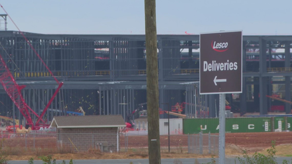 Ford delays production at second Kentucky battery plant | whas11.com